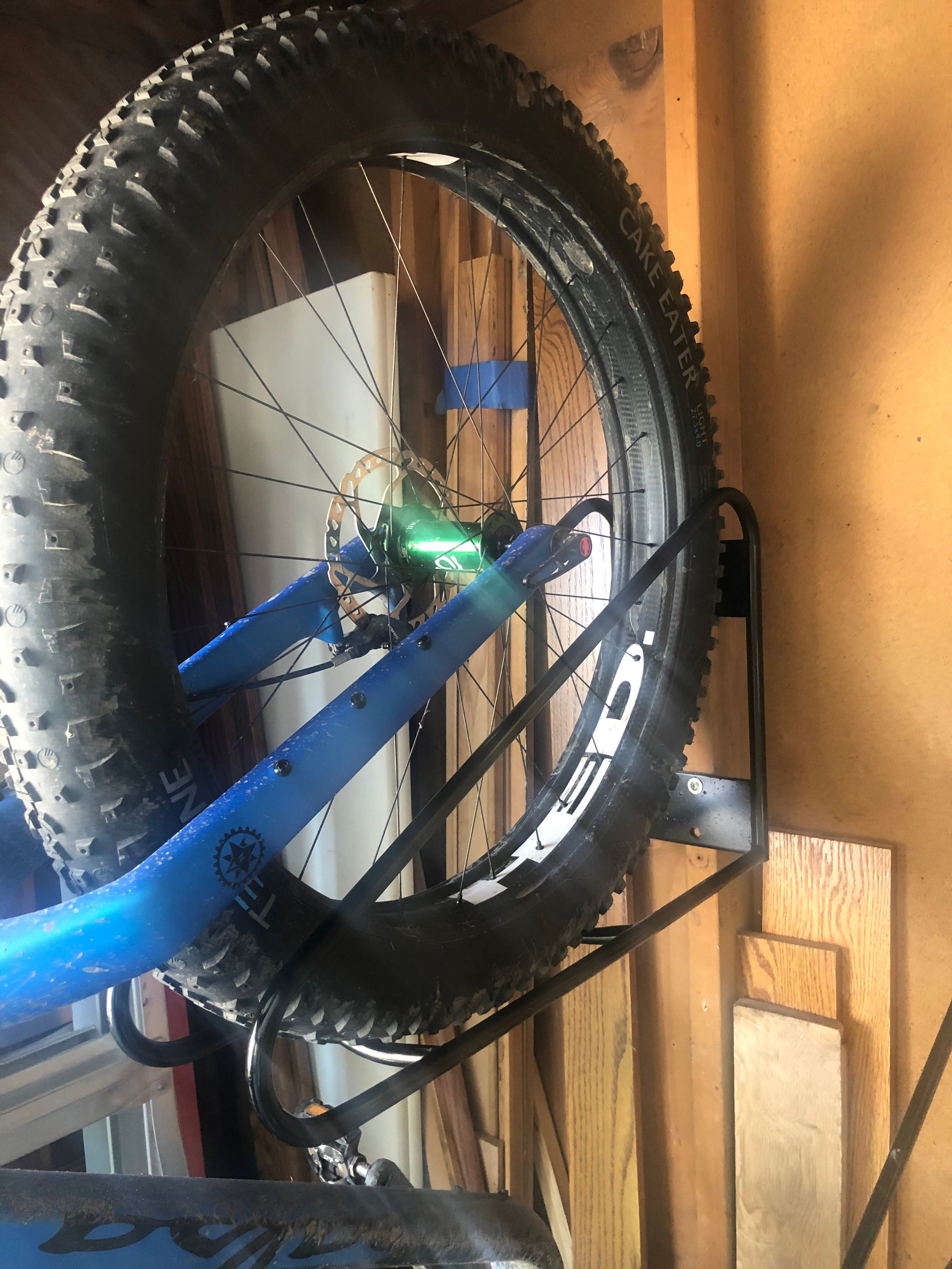 Velo Dock Mountian and Fat Bike Storage Rack - Vertical Wall Mounted ...